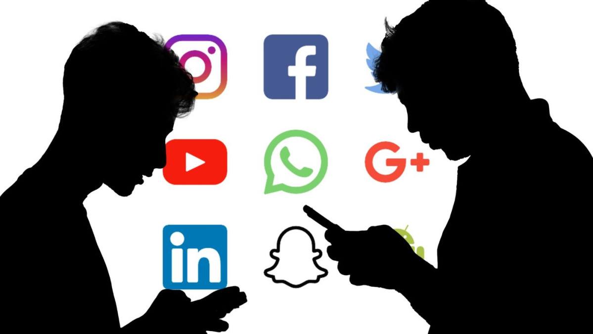 Tinerii britanici sub 16 ani, interziși pe social media în curând